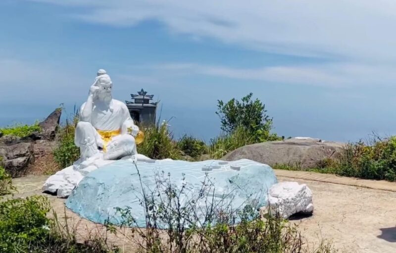 DA NANG: Marble Mountain & Monkey Mountain, Am Phu Cave - Am Phu Cave: A Spiritual Retreat