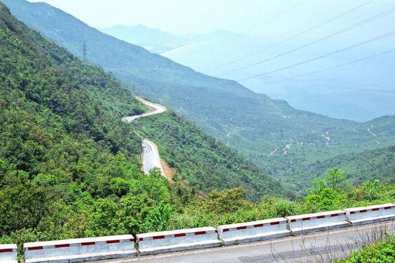 Da Nang : Private Car to Hue with Multi Sightseeing Stops - How to Make the Most of This Tour