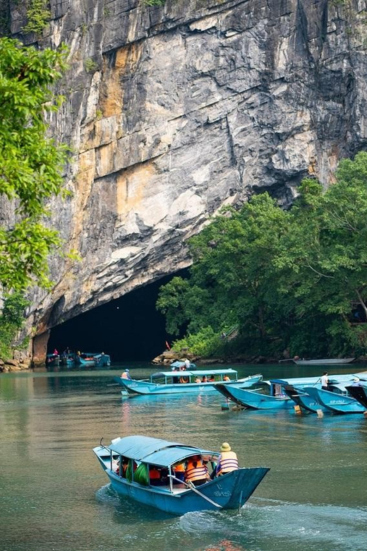 Dong Hoi / Phong Nha : Paradise and Phong Nha Caves Day Trip - Authenticity and Value