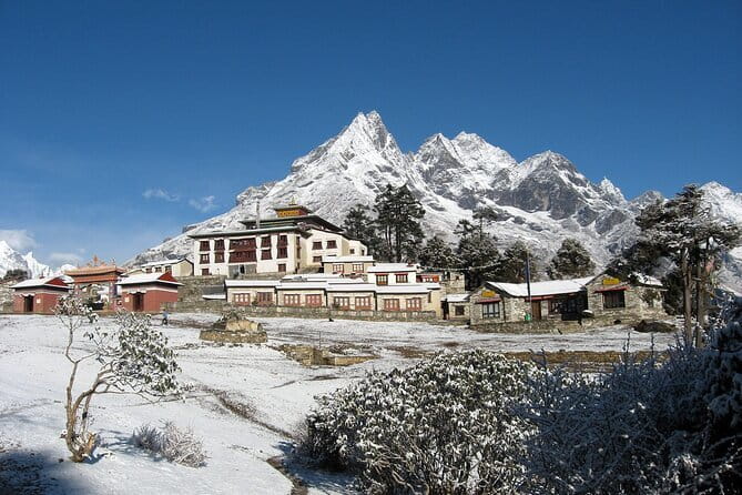 Everest Base Camp trek with Helicopter return 9 days - The Path Along the Khumbu Glacier: Dingboche to Lobuche