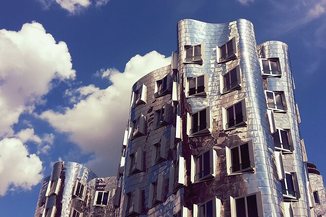 Explore the Instaworthy Spots of Dusseldorf with a Local - Practicalities and Tips for Participants