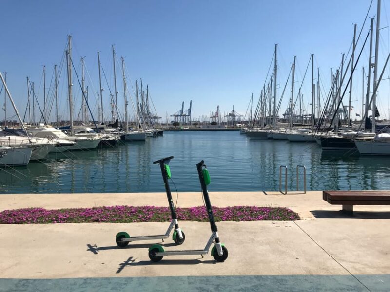 Explore Valencias Coast: Boat trip to Valencian Venice - FAQs