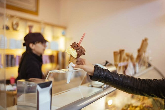 Family Friendly Florence Private City Tour - Practical Aspects: Price, Booking, and Meeting Points