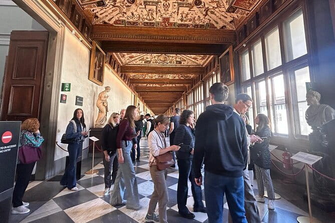 Florence Evening Walking Tour: Stories of Power, Love & Betrayal - Pros and Cons