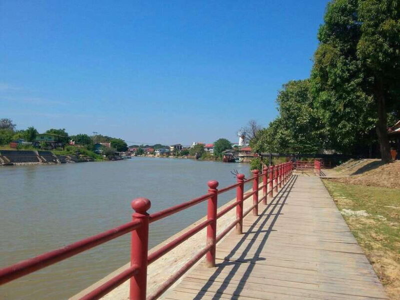 From Ayutthaya: Ayutthaya Heritage Boat Ride - Who Should Consider This Tour?