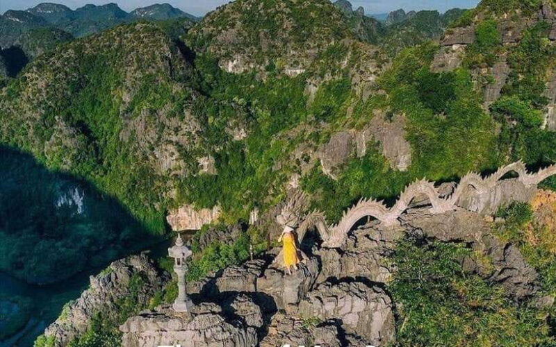 From Hanoi/NinhBinh: HoaLu-Bai Din- TrangAn- MuaCave-BichDon - Who Is This Tour Best For?