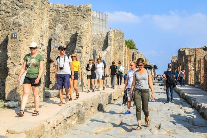 From Naples to Pompeii and Vesuvius - FAQ