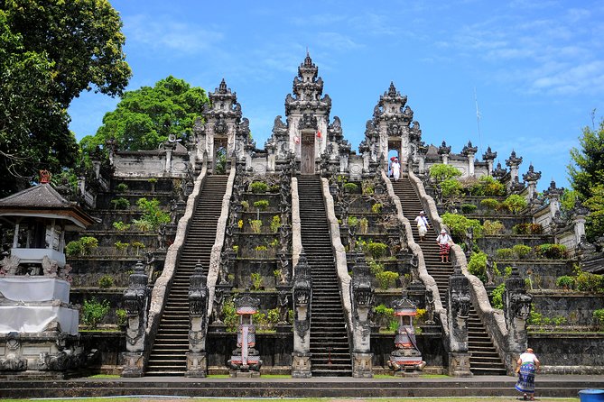Gate of Heaven With Blue Lagoon Beach Tours - How Does the Price Stack Up?