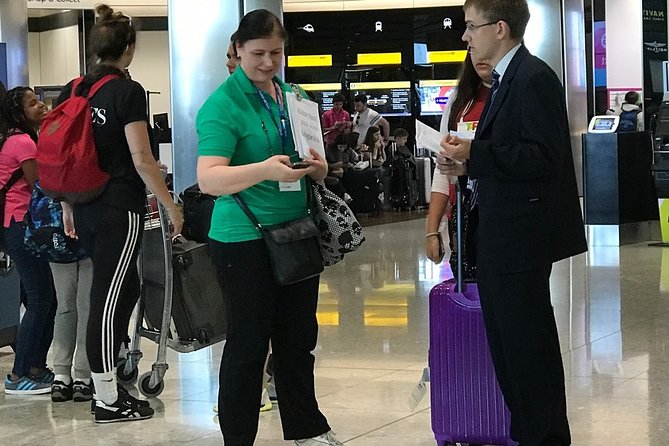 Gatwick Airport Private Transfers to/from London (Postcode W1 to W7) - FAQ