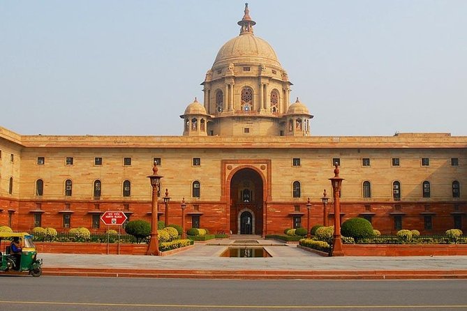 Golden Triangle Tour 4 Days From Mumbai with Return Flights - FAQ