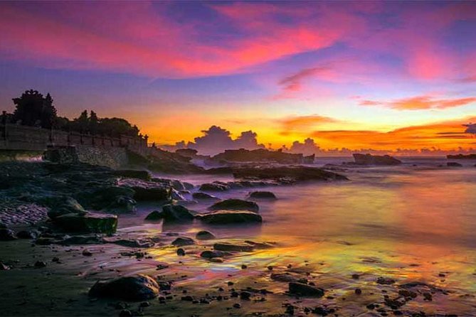 Half-Day Taman Ayun UNESCO and Tanah Lot Temple with private Car - Taman Ayun Temple
