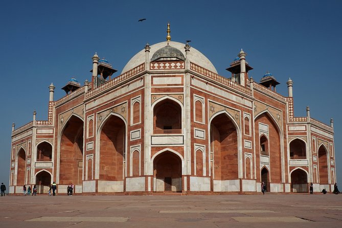 Half or Full Day Delhi Shopping Tour with Female Consultant - FAQ