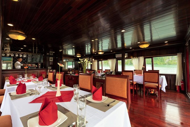 Halong bay deluxe cruise 2 days/ 1 night: kayaking, titop island, surprise cave - Who Will Love This Tour?