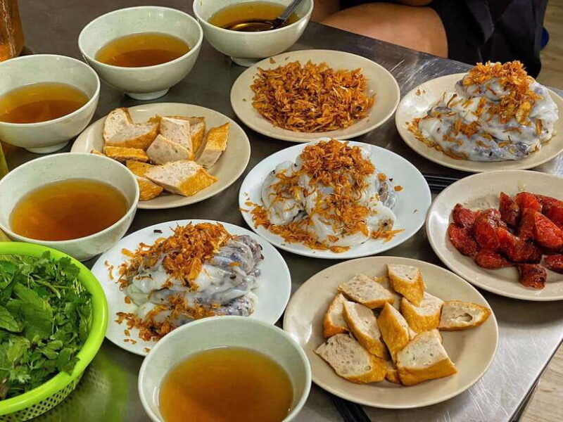 HANOI: MOTORBIKING TO TRAIN STREET & STREET FOOD TASTING - What You Get for the Price