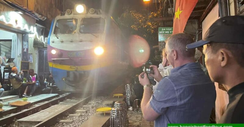 Hanoi Train Street +Best Street Food eating in old quarter - FAQ