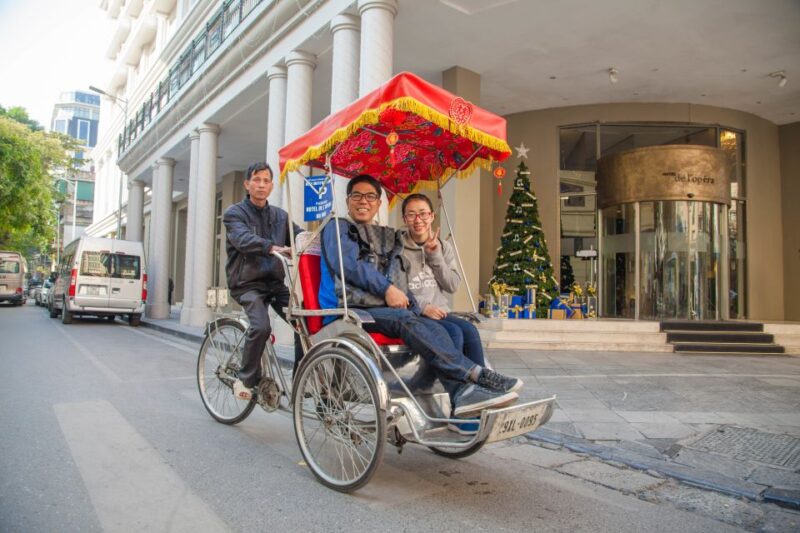 Hanoi Walking Street Food Tour & Cyclo Ride - Transportation, Group Size, and Practicalities