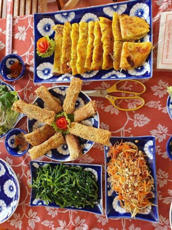 Hoi An: Basket Boat Ride, Cooking Class by Hangcoconut - Who Should Consider This Tour?