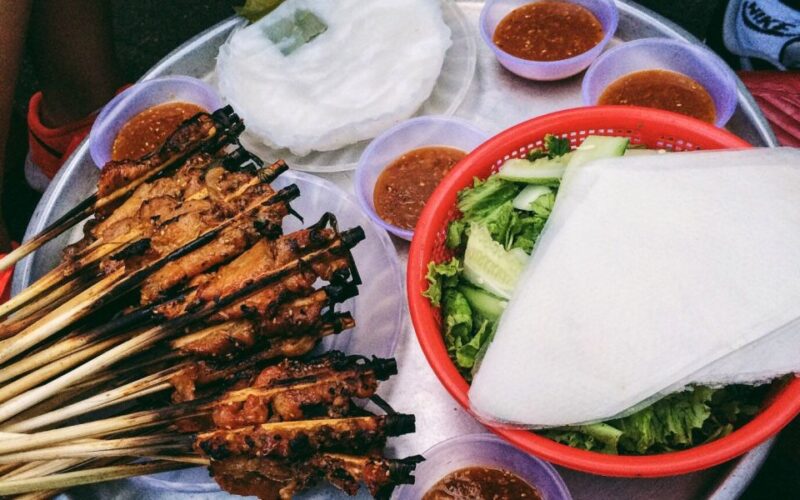 Hoi An: Evening Food Culture Tour by Vespa - FAQ
