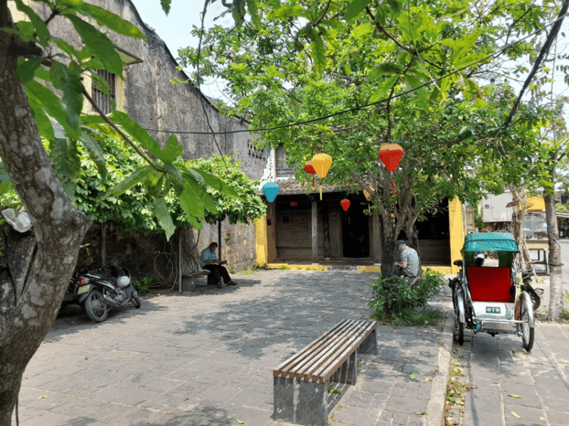 Hoi An: Hoai River Boat Ride & Lantern Release Experience - The Sum Up: The Perfect Little Nightcap