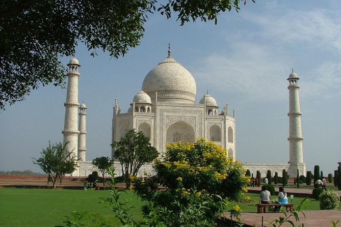 Hyderabad to Taj Mahal and Agra Fort Same Day Tour with Flights - Value and Price Analysis