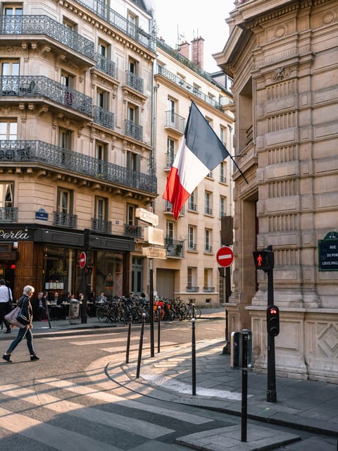 Île de la Cité: A Private Tour of Paris' Most Famous Monuments - FAQ
