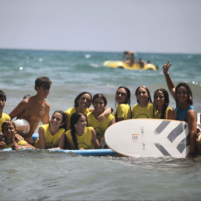 INTRODUCTION TO SURFING COURSE - Group Size and Language