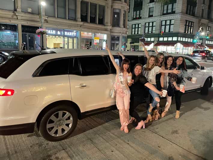 JFK /EWR Airport Stretch Limo Pick Up + One Hour NYC Tour - Cost and Value