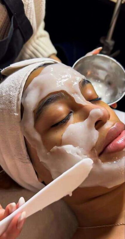 Kathmandu: Herbal Skin Glow Facial for Men & Women in Thamel - FAQs