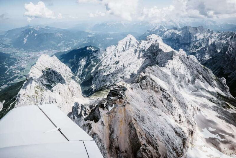 Kathmandu: Mount Everest Scenic mountain flights 1 hour - Who Should Consider This Tour?