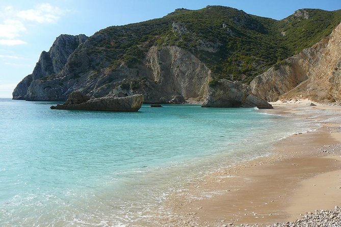 Lisbon Airport Transfer to Sesimbra or Azeitão - Who Should Consider This Transfer?