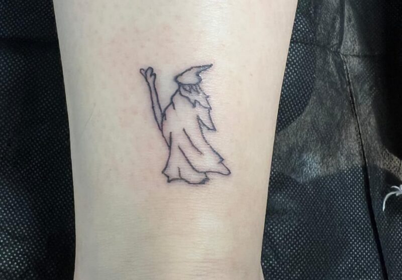 MADRID: SMALL TATTOO IN A PROFESSIONAL STUDIO - Who Will Love This Experience?