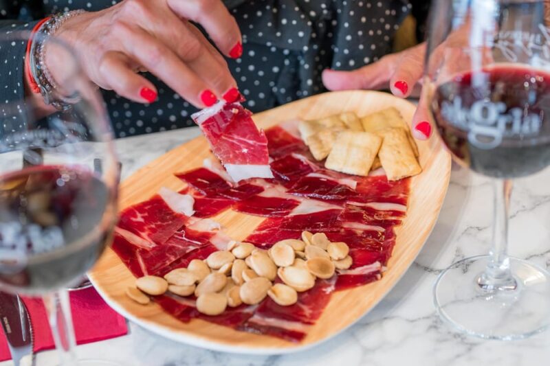 Malaga: Show and Food at Alegría Flamenco and Restaurant - FAQ