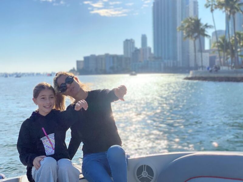 Miami: Private Boat Rental with champagne and captain - The Experience for Different Types of Travelers