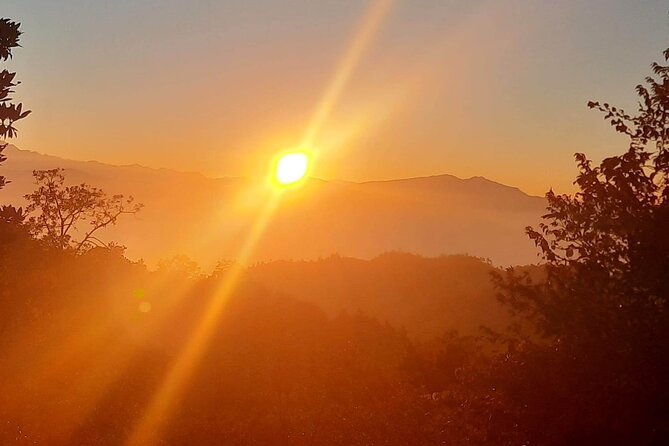 Nagarkot (2175m) Sunrise and Day Hike to Changunarayan Temple - FAQ