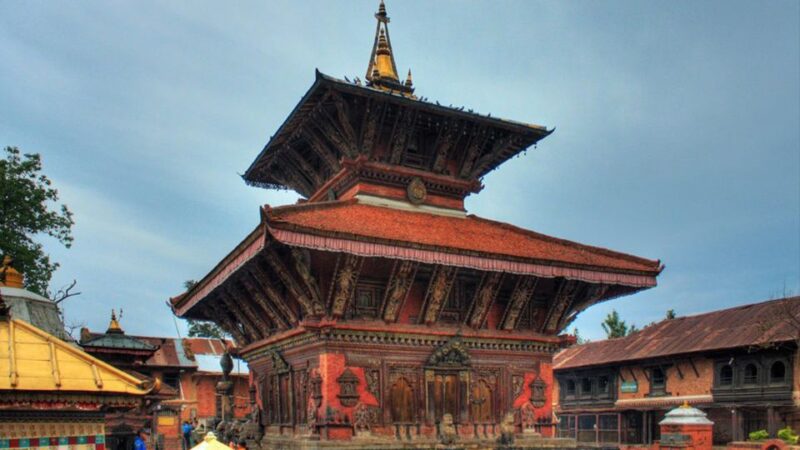 Nagarkot Sunrise With Trip To Changu Narayan and Bhaktapur - Lunch and Shopping