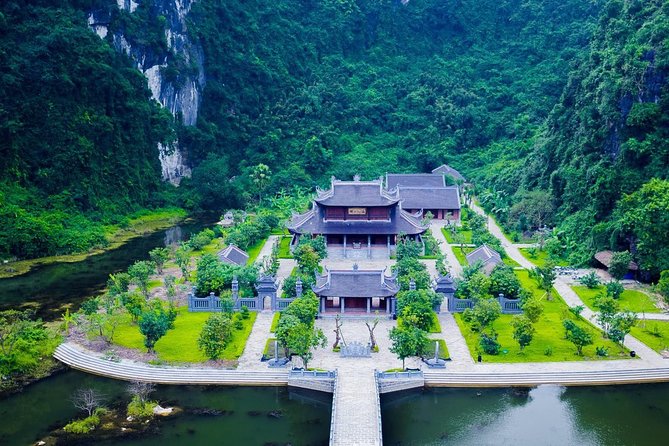 Ninh Binh - Bai Dinh Pagoda - Trang An Landscape Complex - Mua cave 1 Day Tour - FAQ