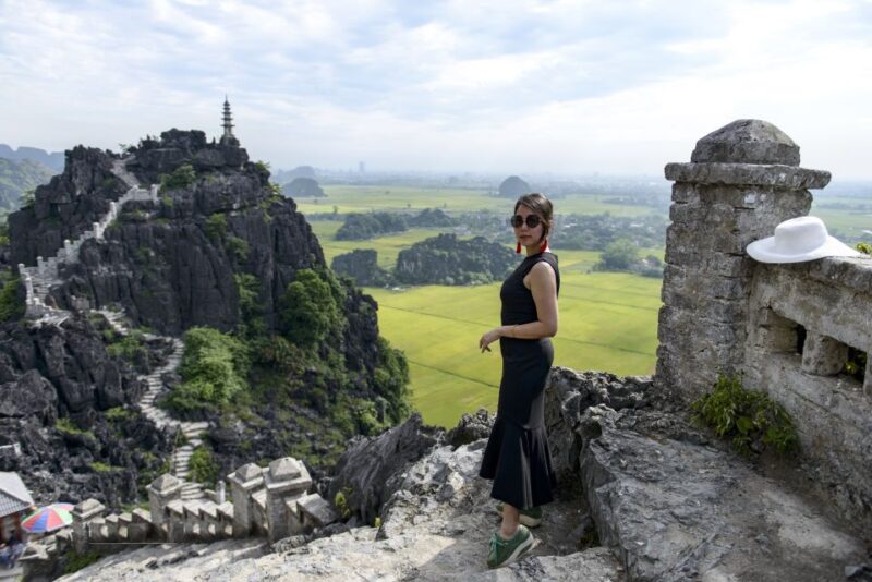 Ninh Binh: Hoa Lu, Mua Cave, and Trang An Tour and Boat Ride - The Scenic Boat Ride in Trang An