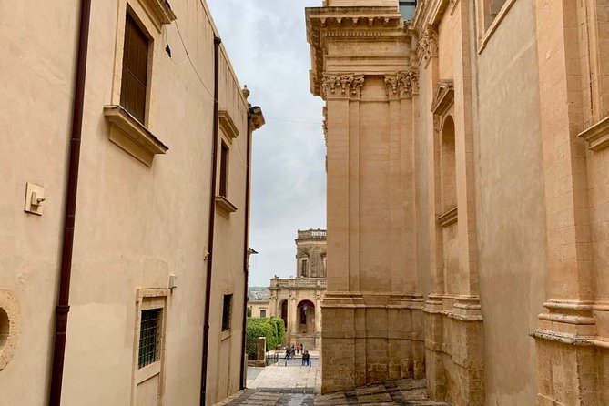 Note: The Timeless Charm of Baroque Beauty - Practical Tips for Travelers