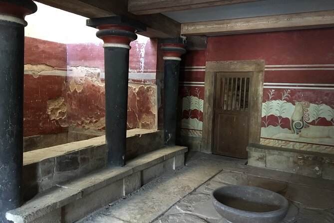 Palace of Knossos Small Group VIP Tour - Who Will Love This Tour?
