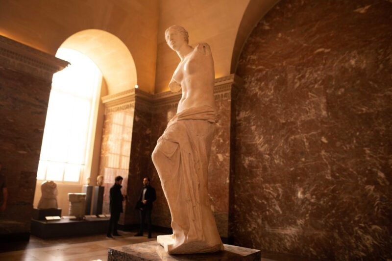 Paris: Louvre Museum Private Guided Tour - Practical Tips for Your Visit