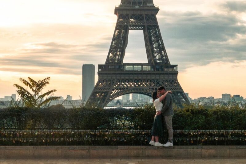Paris: Private Eiffel Tower Express Photoshoot - Pricing and Value