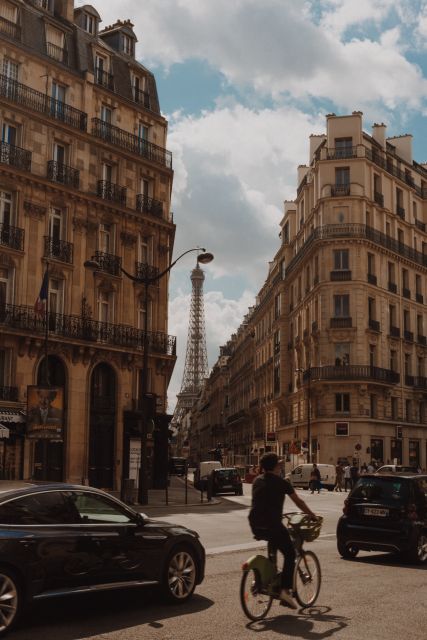 Paris: Private Tour by Chauffer-Driven Car - The Sum Up