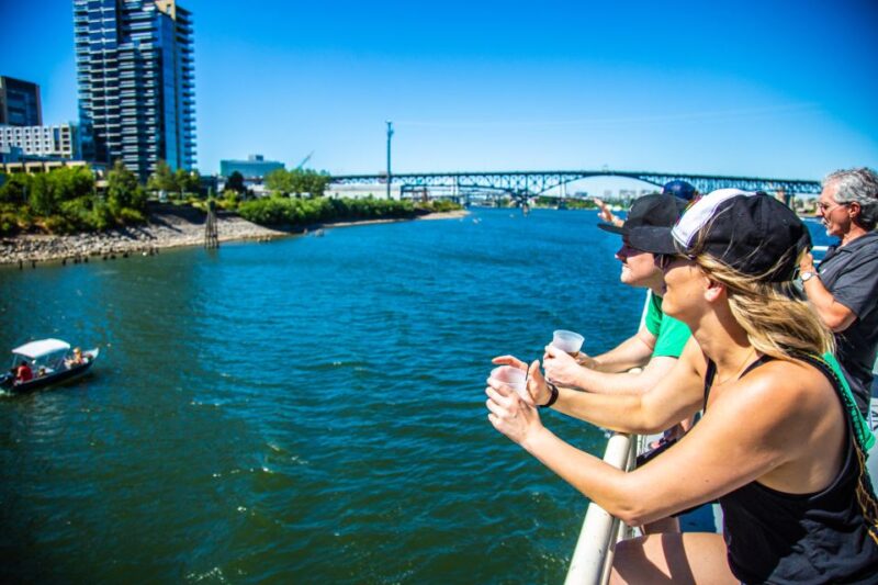 Portland: Happy Hour Sightseeing Cruise - The Practical Details