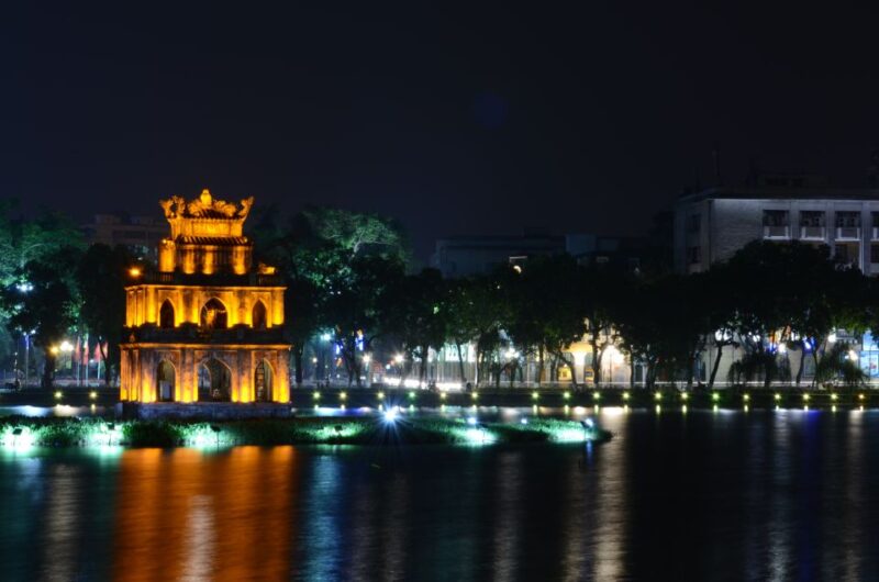 Private Evening Cyclo Tour with Water Puppet Show - Who Should Consider This Tour?