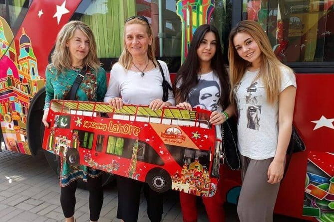 Private Lahore Full Day Sightseeing Tour - The Sum Up