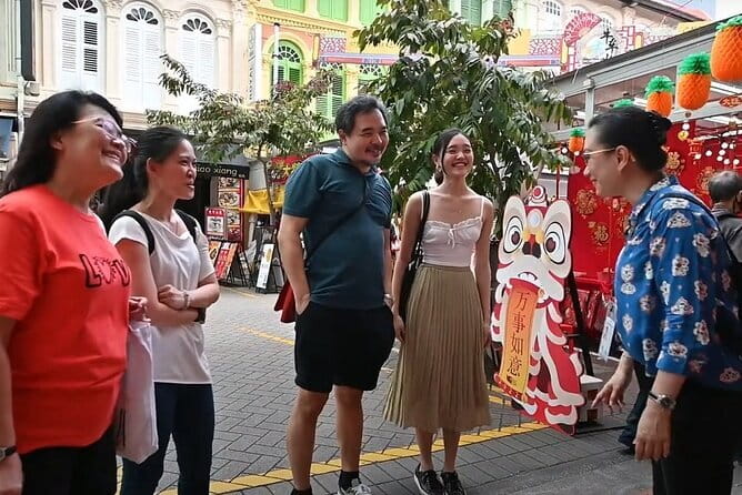 Private Tour Singapore Street Food & Night Tour - Who Should Book This Tour?
