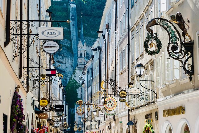 Private Transfer from Prague to Salzburg with 2h of Sightseeing, Local Driver - Who Should Consider This Tour?