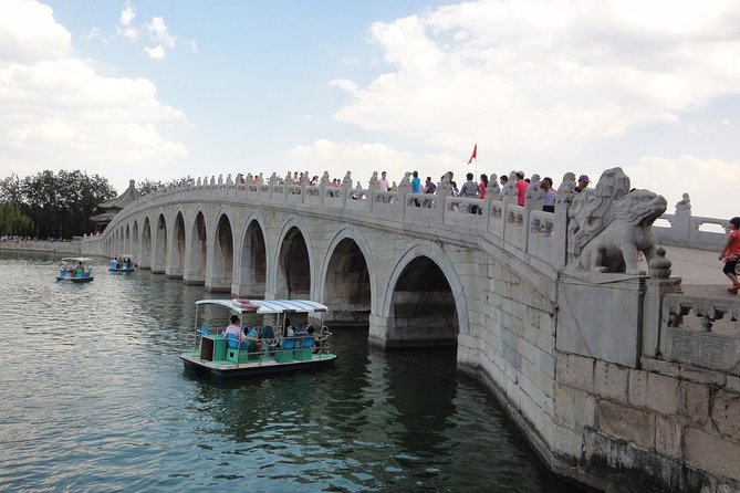 Private Transfer to Mutianyu Great Wall and Summer Palace with A Guide - Who Should Consider This Tour?