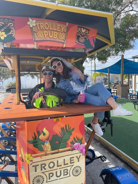 Private Trolley Pub w/ Bar+Mural Stops: up to 15ppl - Who Will Love This Tour?