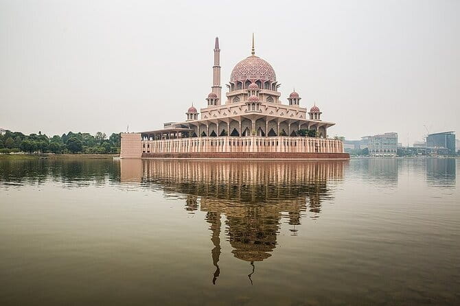 Putrajaya Tour From Kuala Lumpur Includes Batu Caves - Transportation, Timing, and Group Size